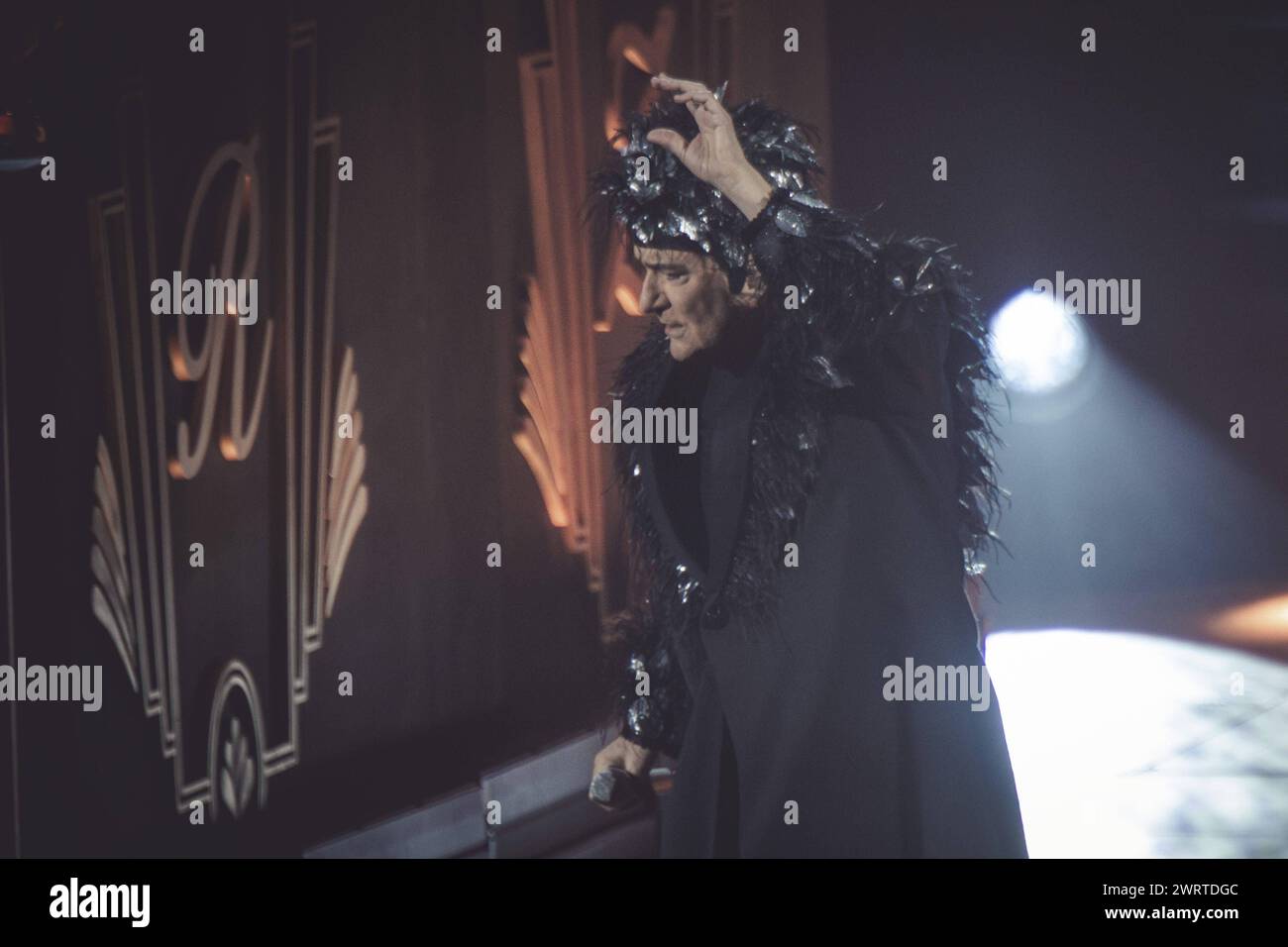 Italian singer Music Concert - Renato Zero - AUTORITRATTO TOUR Renato ...