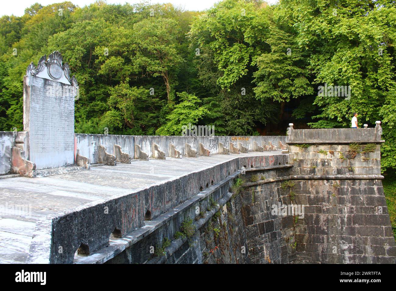 Sultan Mahmud Bendi in Belgrade Forest in Istanbul. Ottoman ...