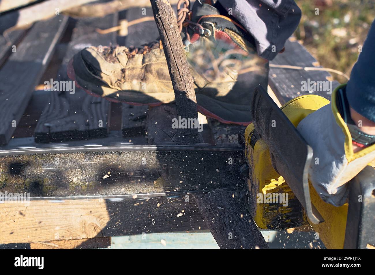 Efficient tool hi-res stock photography and images - Alamy