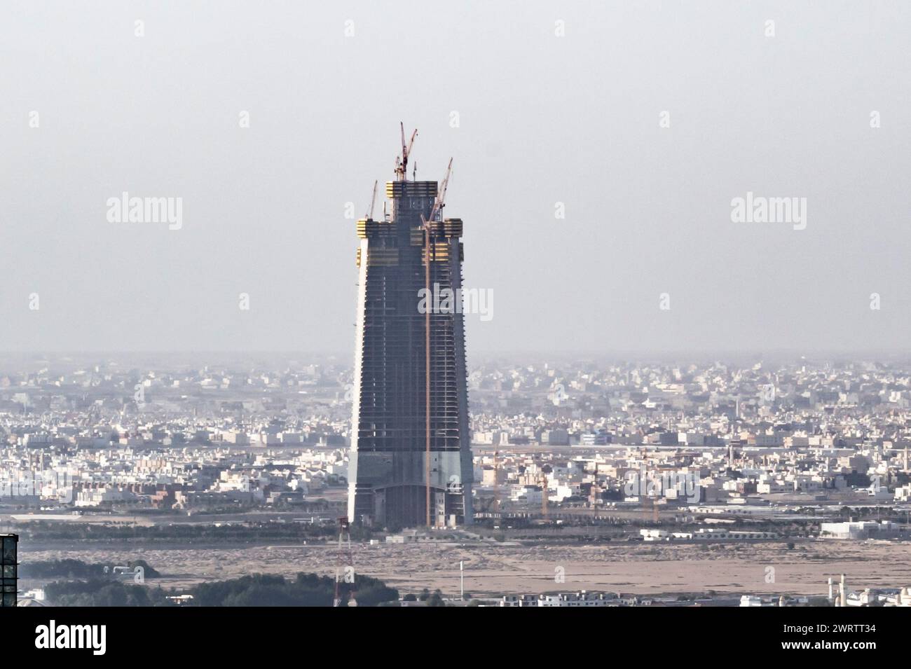 Jeddah tower construction 2024 hi-res stock photography and images - Alamy