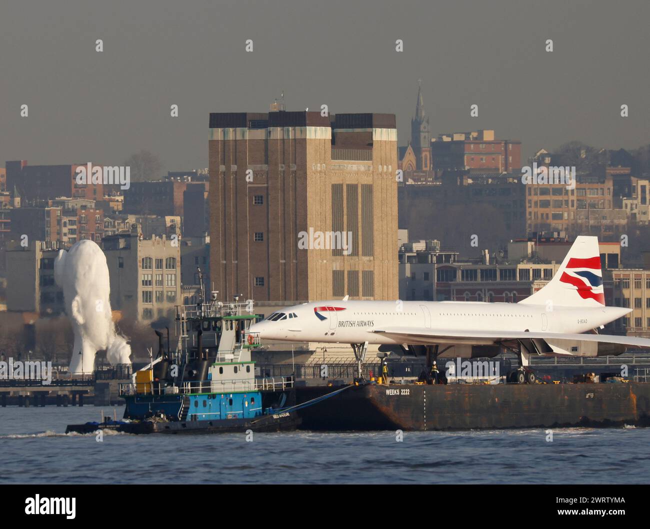 The British Airways Concorde moves up the Hudson River past the "Water ...