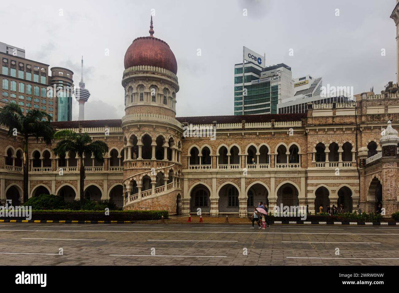 View of the Sultan Abdul Samad Building and Jalan Raja in Kuala Lumpur ...