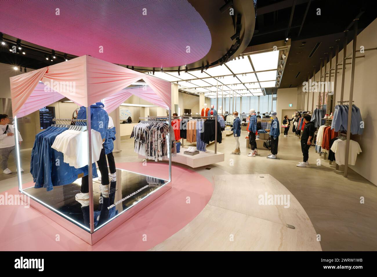 JORDAN WORLD OF FLIGHT SHIBUYA STORE TOKYO Stock Photo - Alamy