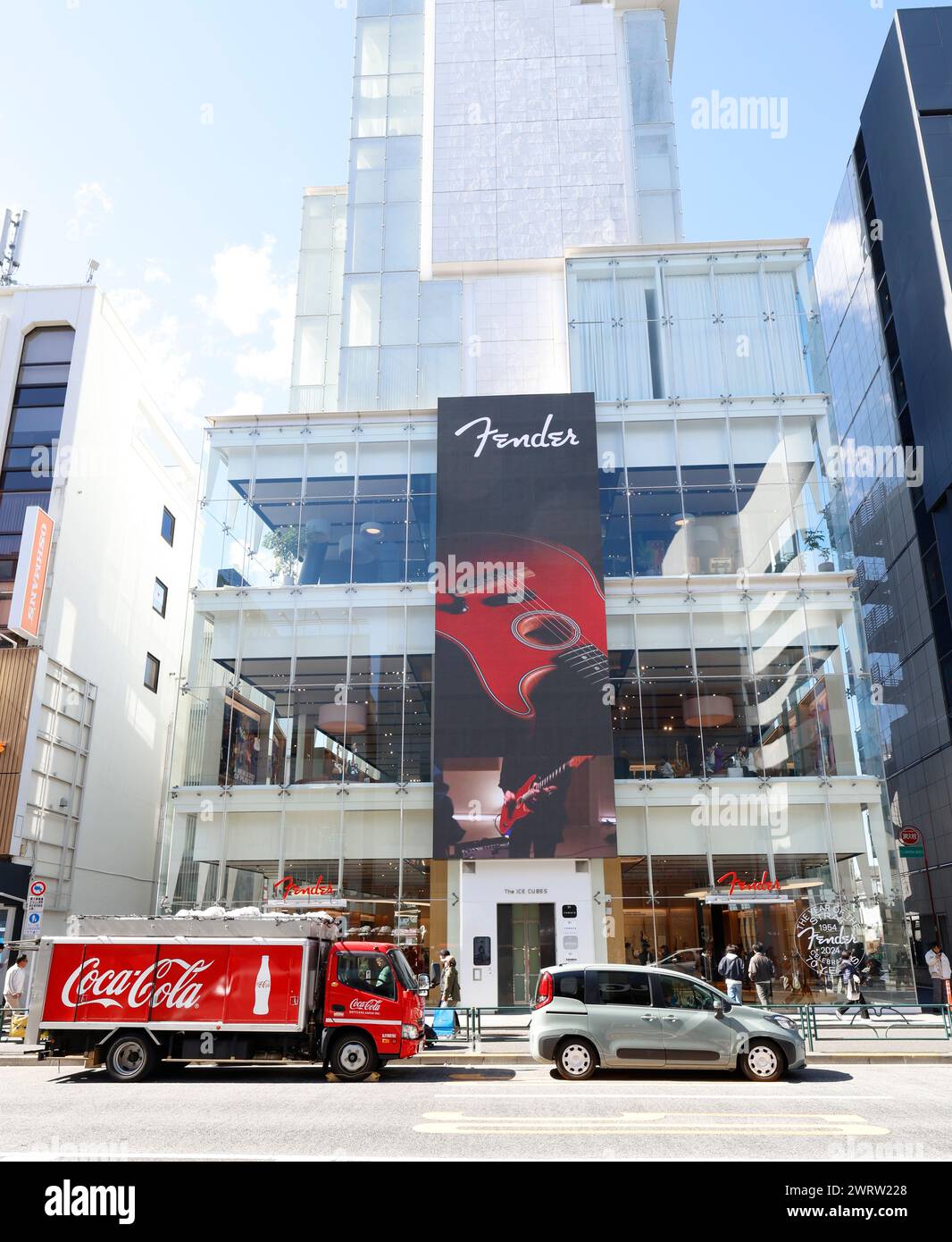 FENDER FLAGSHIP TOKYO Stock Photo - Alamy