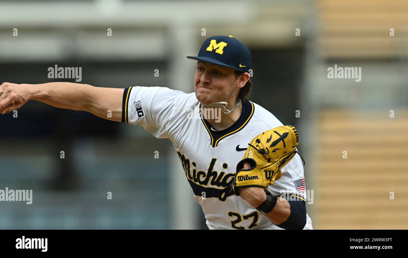 Michigan pitcher Dylan Vigue (27) during an NCAA baseball game on ...