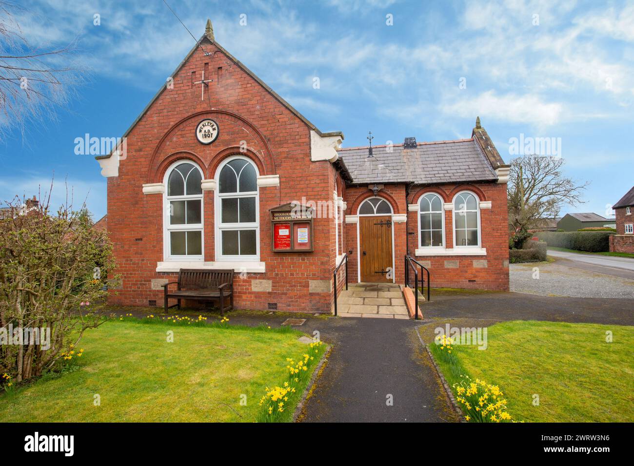 Village chapple hi-res stock photography and images - Alamy