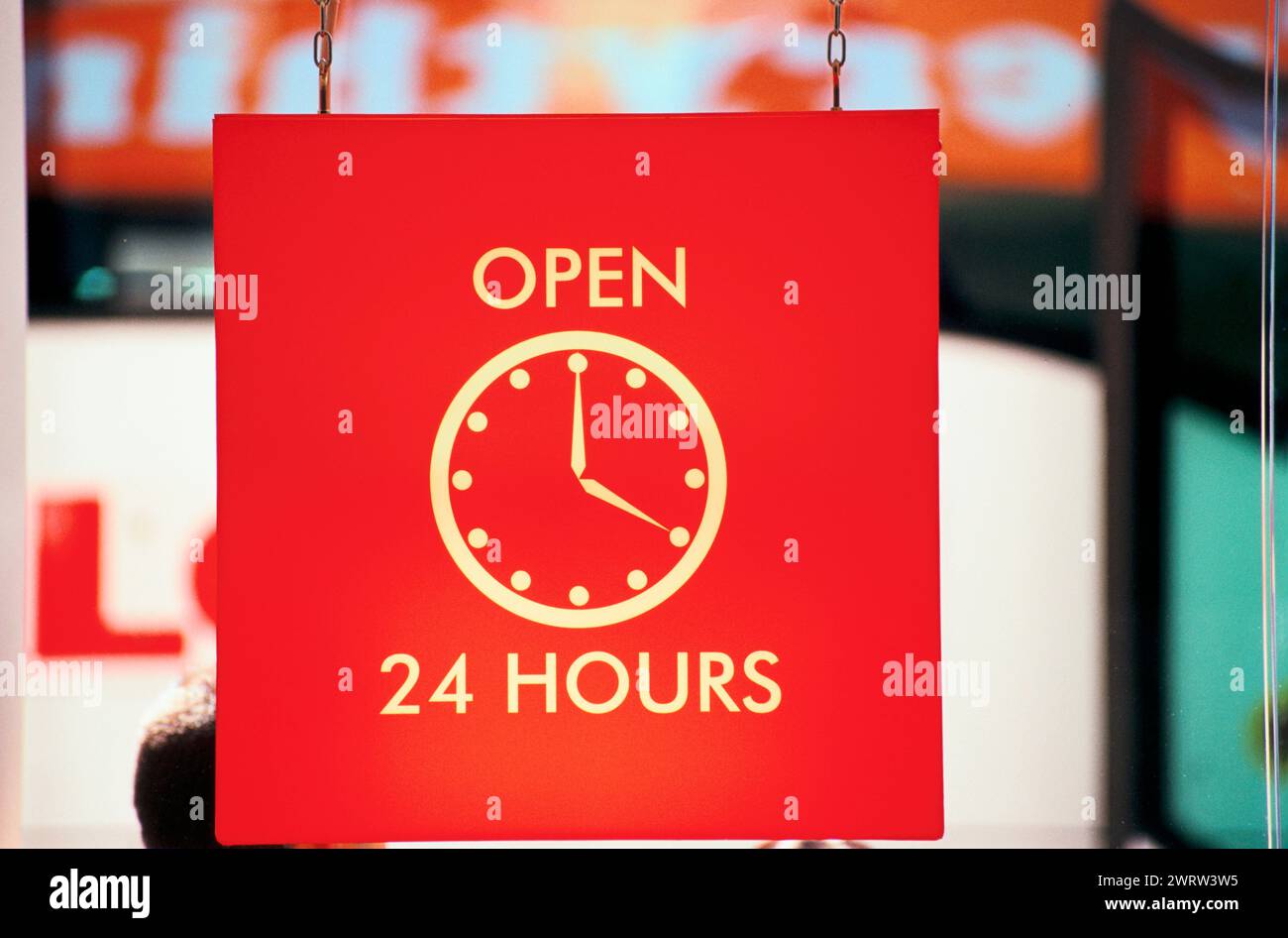Internet cafe 1990s 90s hi-res stock photography and images - Alamy