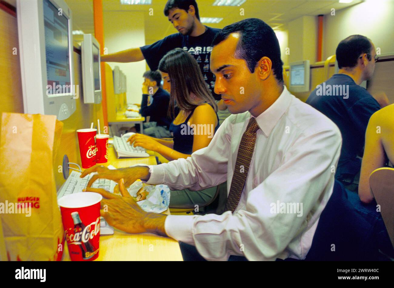 Uk office worker 90s hi-res stock photography and images - Alamy