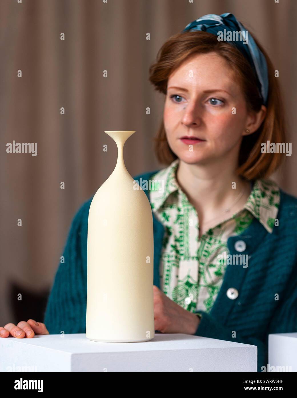 London, UK. 14 March 2024. Actor Rosalind Ford with a porcelain vase by ...
