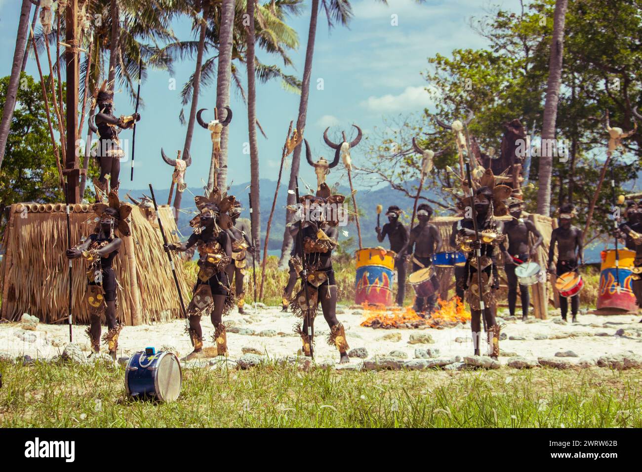Philippines: performance of unknown asian dancers with painted face and ...