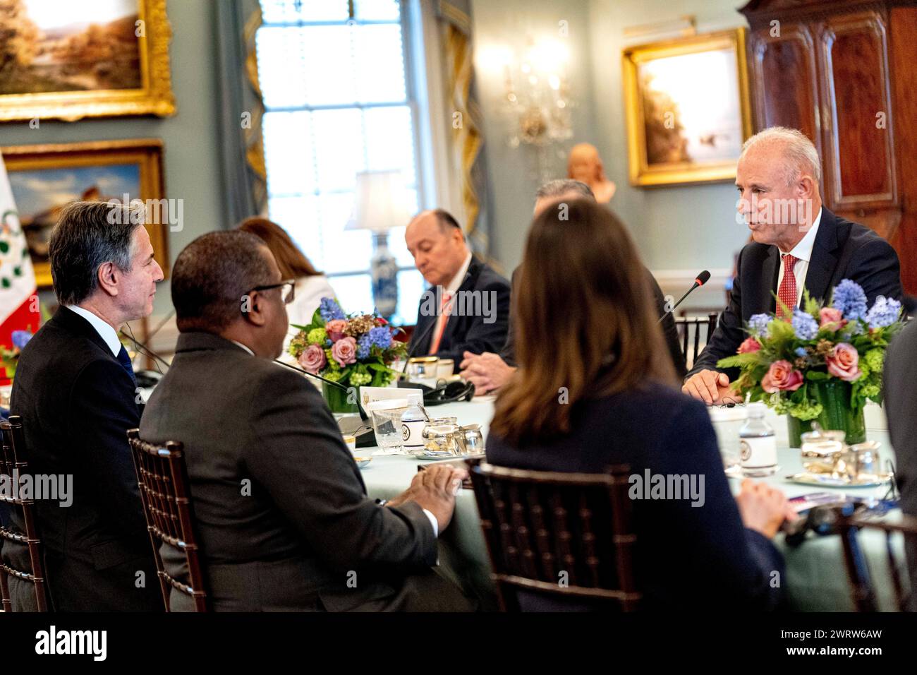 Secretary of State Antony Blinken, left, meets with Peru Foreign ...