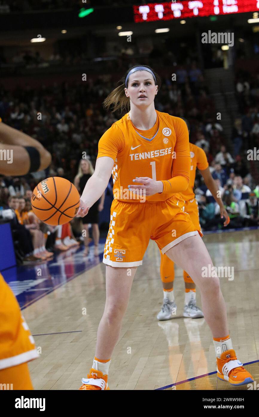 GREENVILLE, SC - MARCH 09: Tennessee Volunteers guard Sara Puckett (1 ...
