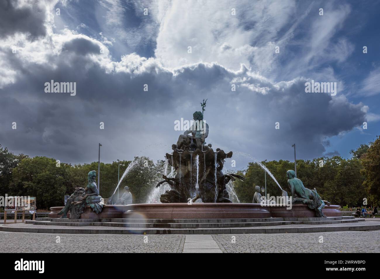 September 2022 -Fountain depicting the Roman god of water, Neptune, & 4 ...