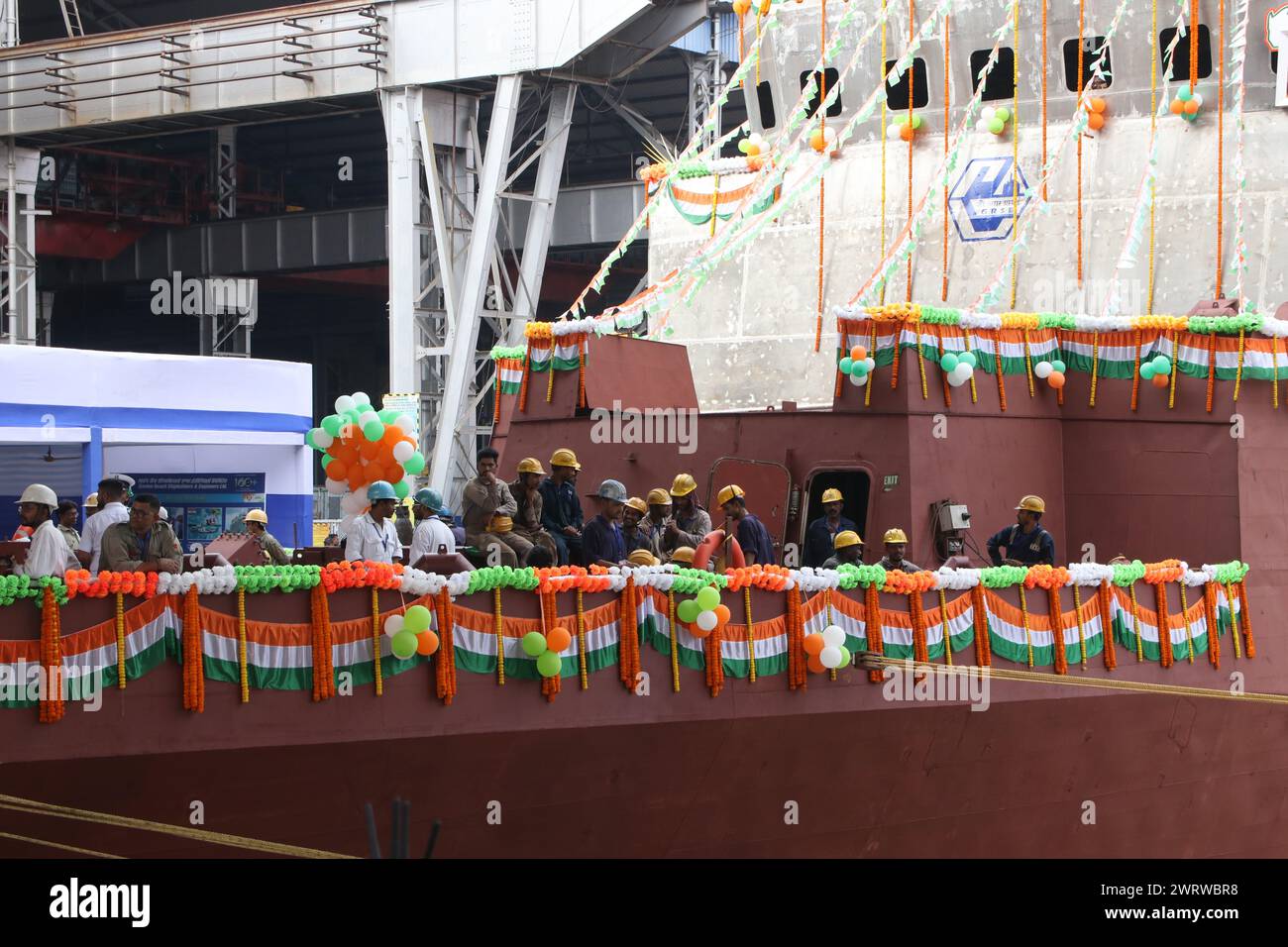 Ins akshay hi-res stock photography and images - Alamy