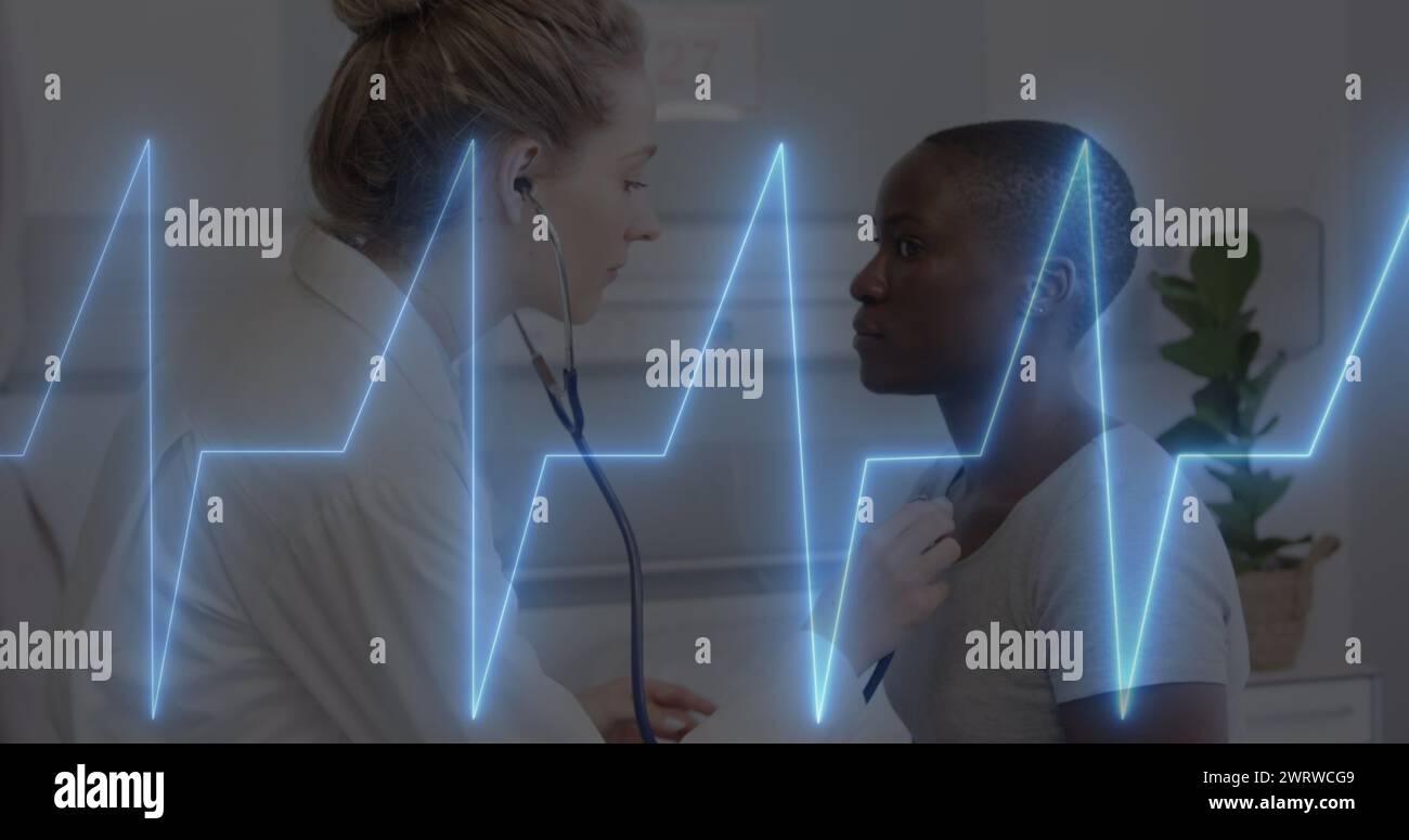 Doctor treating patient hi-res stock photography and images - Alamy