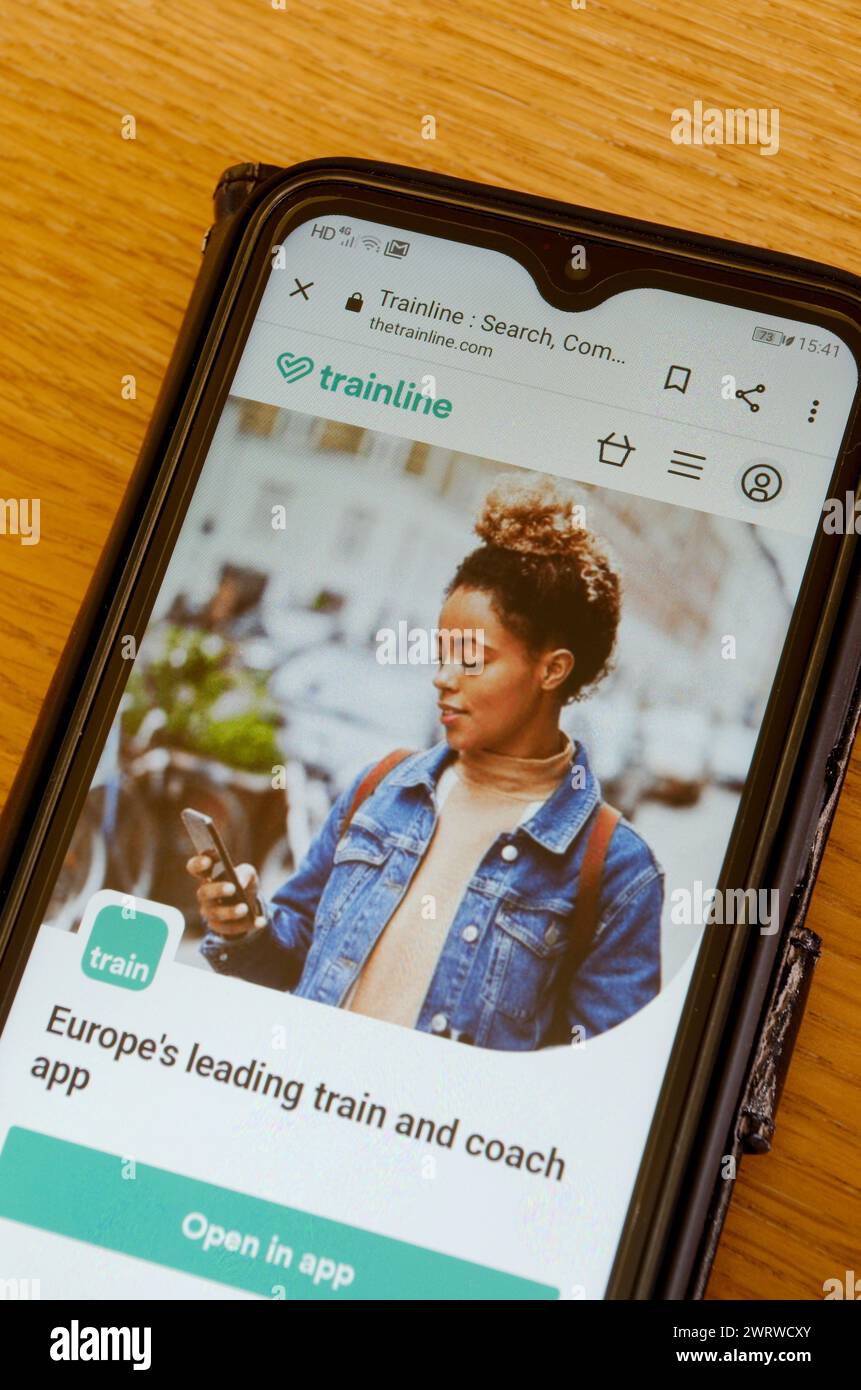 Trainline public transport hi-res stock photography and images - Alamy