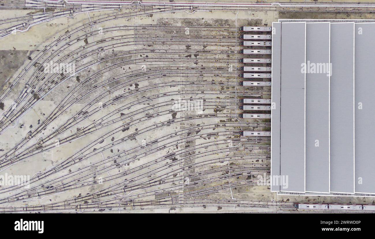 Lrt indonesia hi-res stock photography and images - Alamy