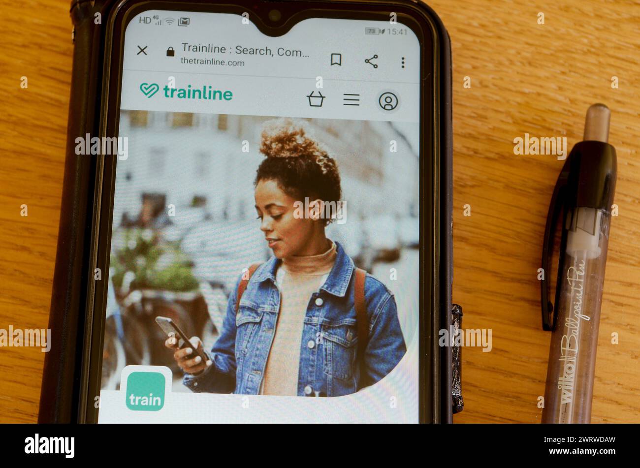 Trainline person hi-res stock photography and images - Alamy