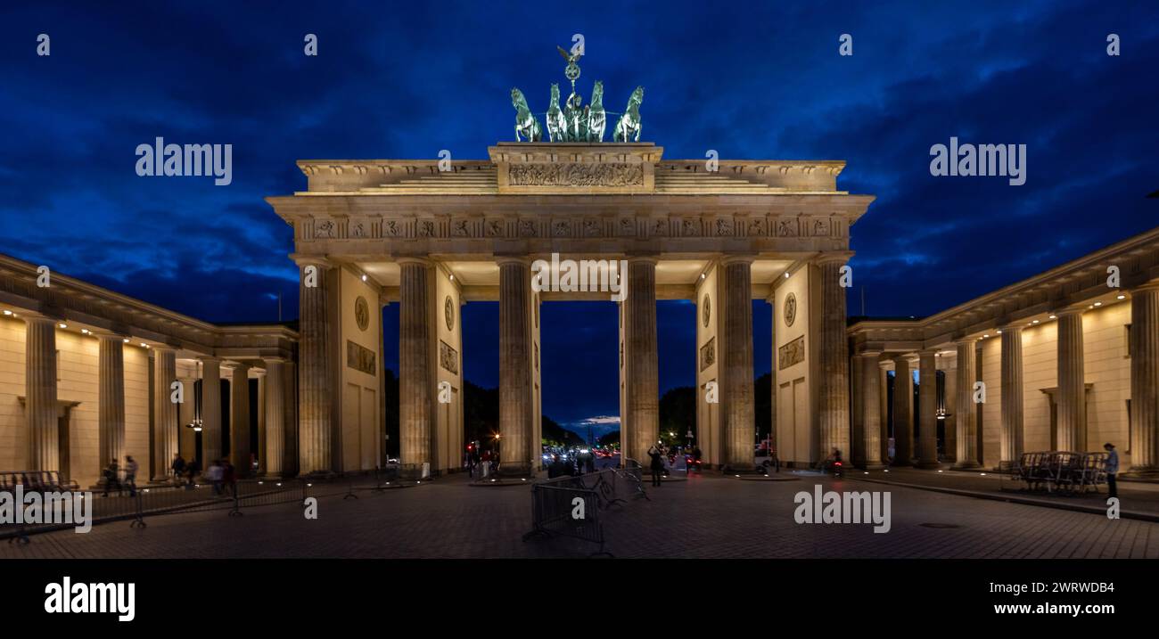 September 2022 -Brandenburg Gat 18th-century gate & landmark with Doric ...