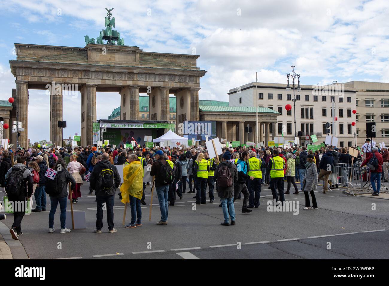 September 2022 -Brandenburg Gat 18th-century gate & landmark with Doric ...