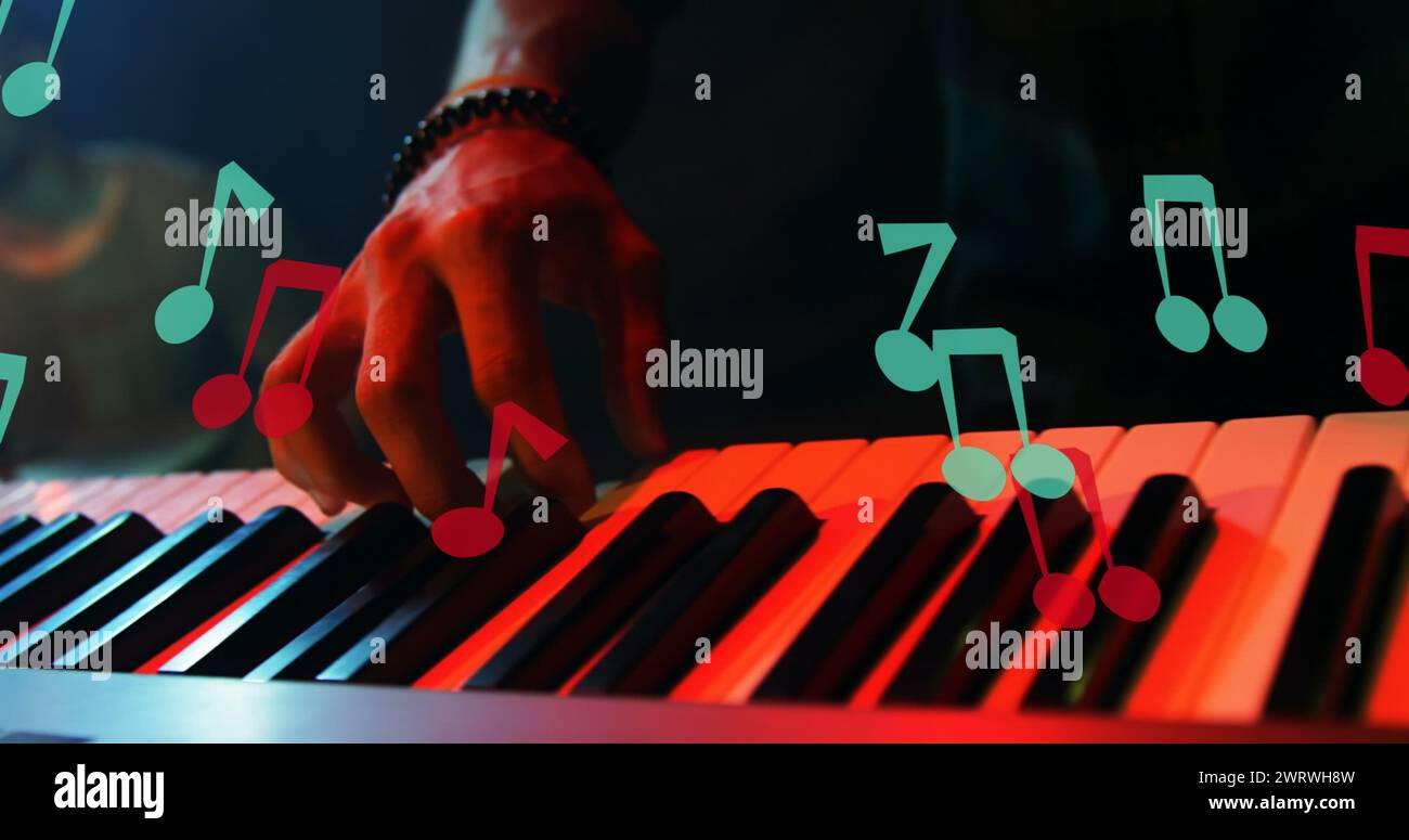 Man keyboardist hi-res stock photography and images - Alamy