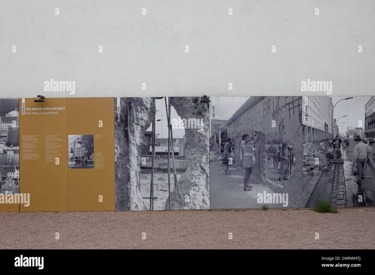 September 2022 -Checkpoint Charlie Landmark boundary marking east ...