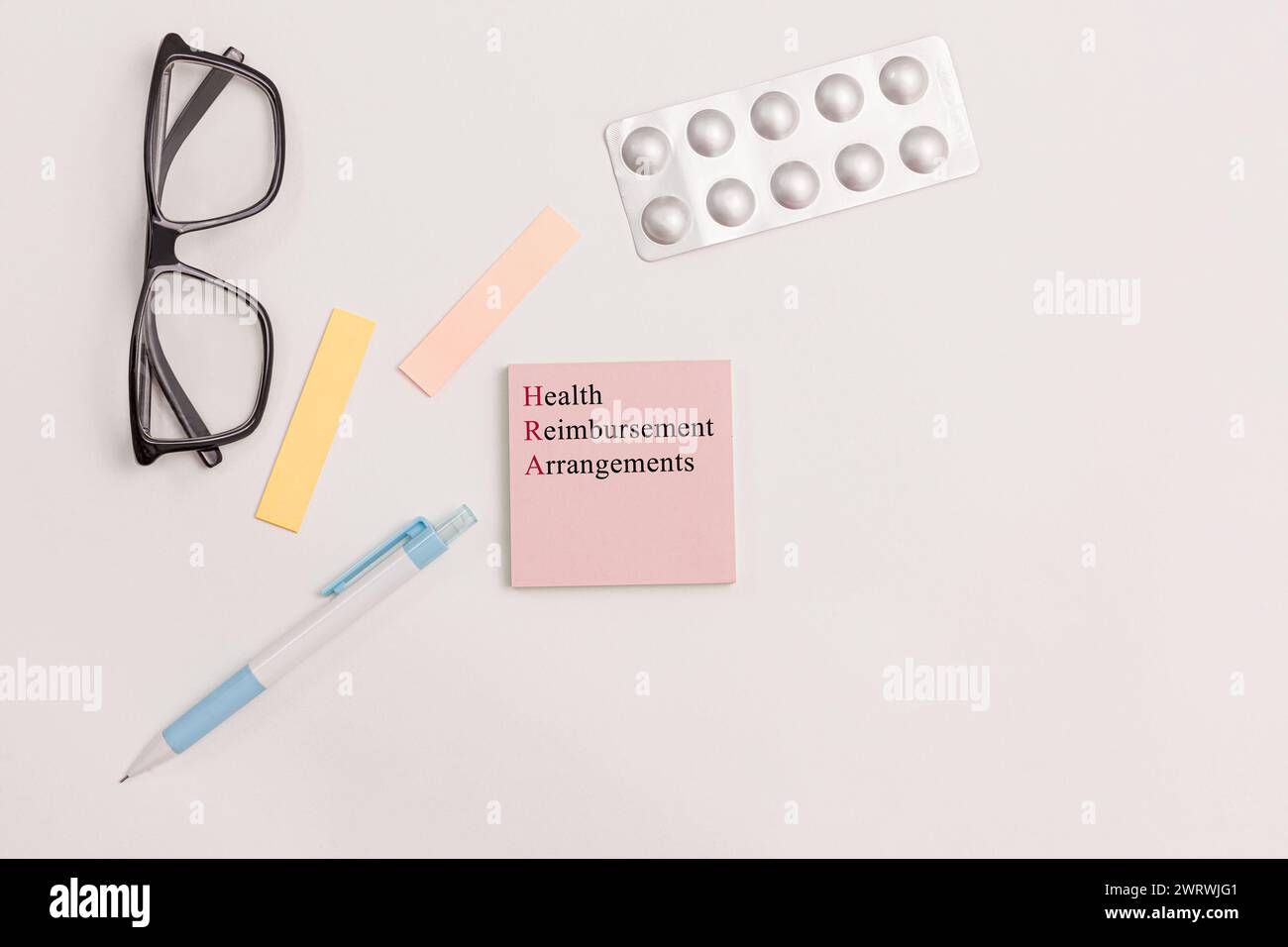 Office arrangement hi-res stock photography and images - Alamy