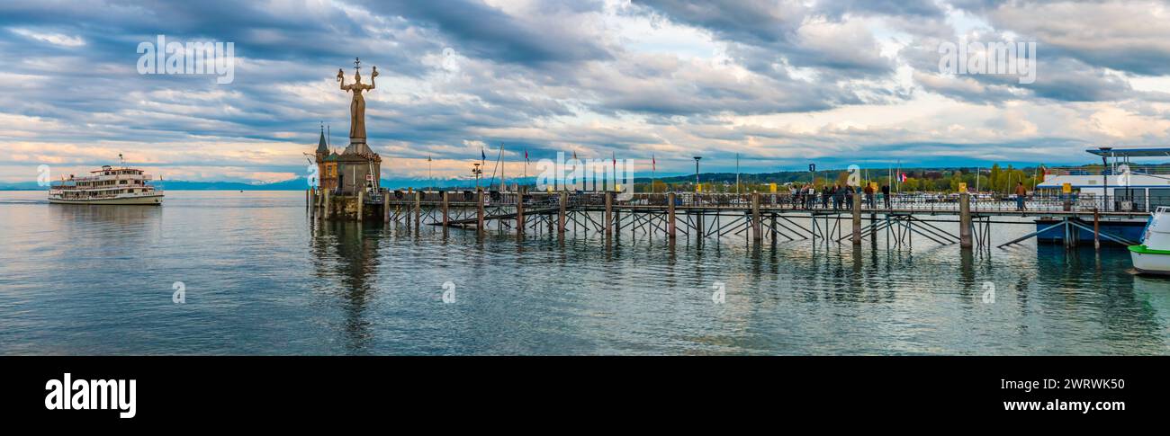 Great large panorama of the pier leading to the famous Imperia statue ...