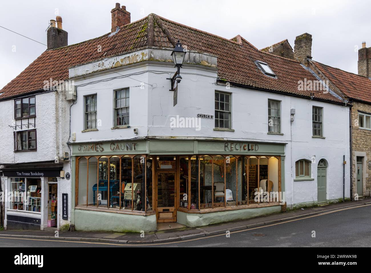 James gaunt interiors hi-res stock photography and images - Alamy