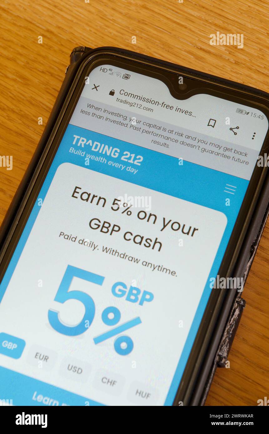 Trading 212 homepage hi-res stock photography and images - Alamy