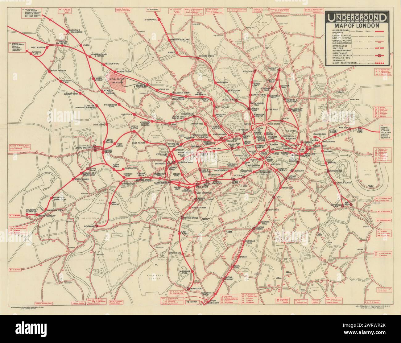 London tube map vintage hi-res stock photography and images - Alamy