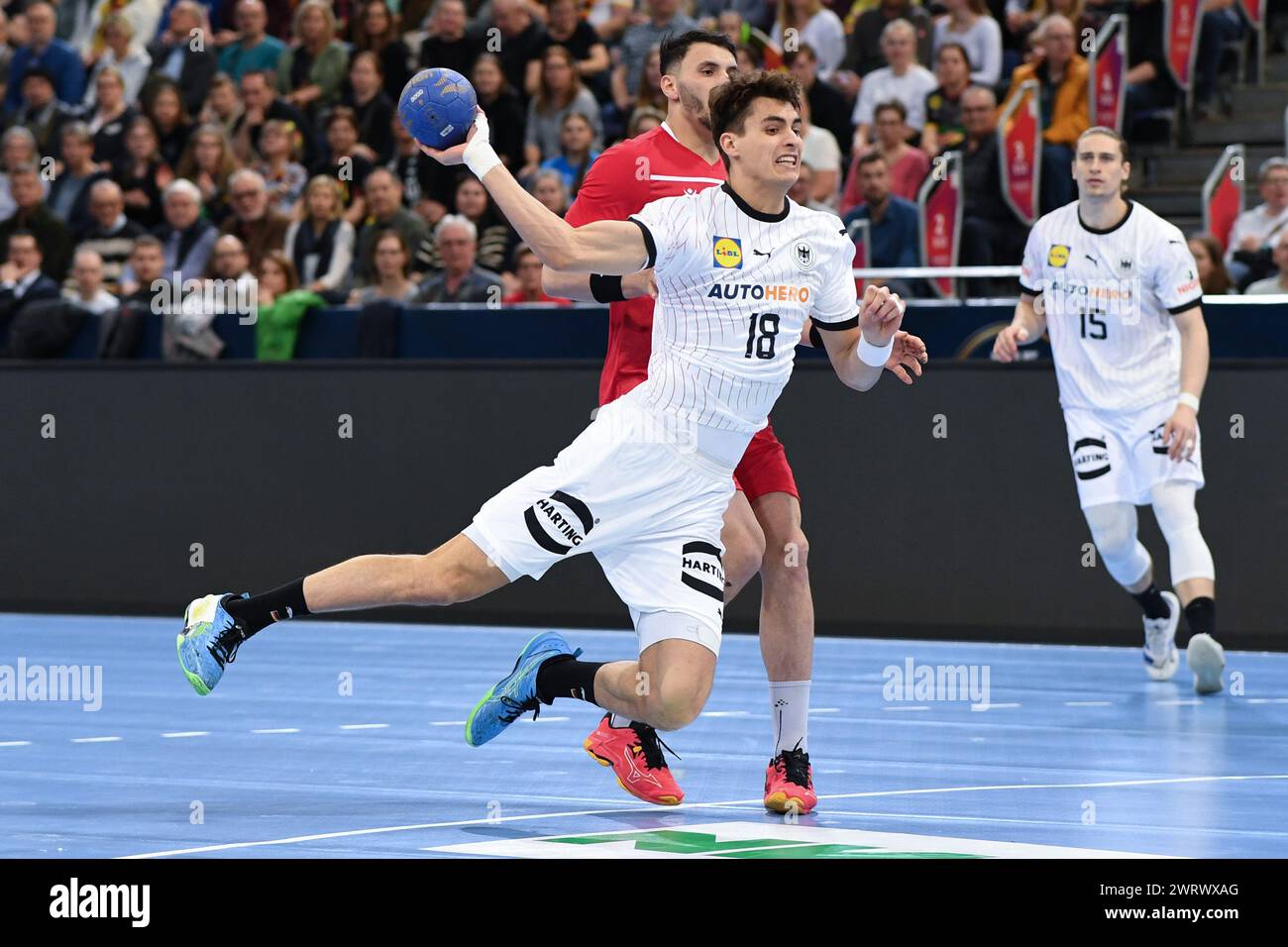 Hanover, Germany. 14th Mar, 2024. Handball: Olympic Qualification ...
