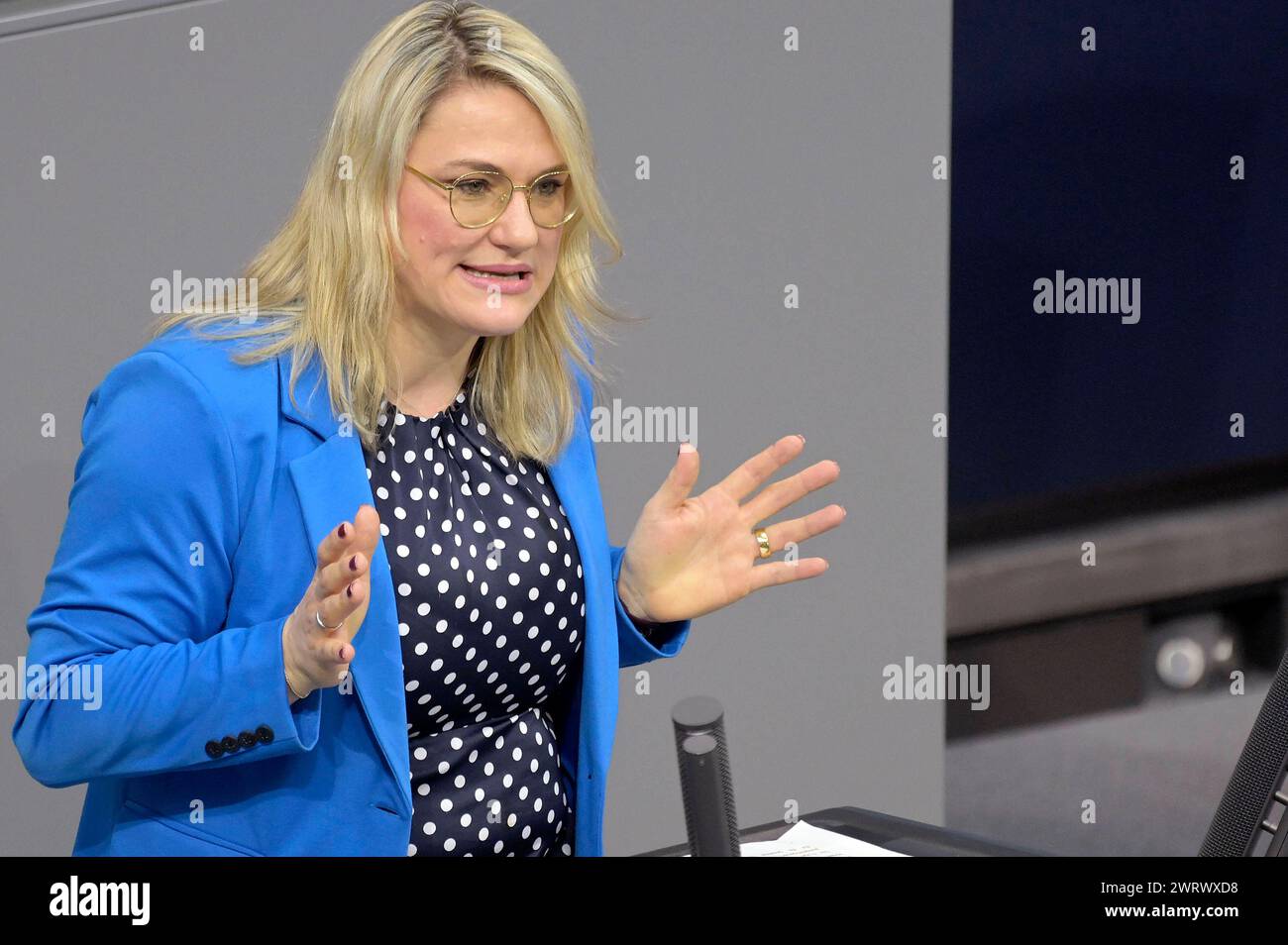 Christina stumpp hi-res stock photography and images - Alamy