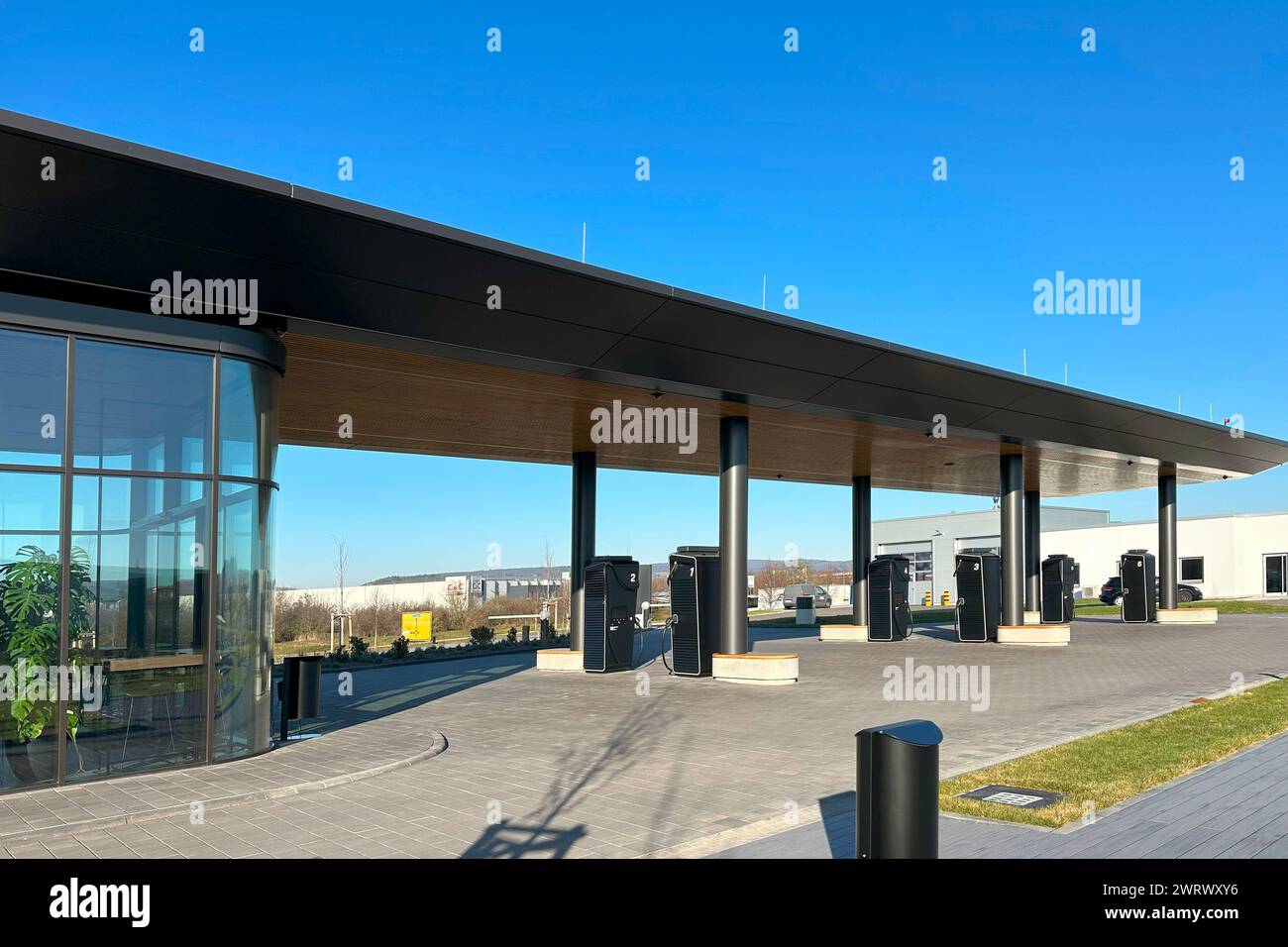 Porsche Charging Lounge Bingen am rhein, Power Charger electric vehicle ...