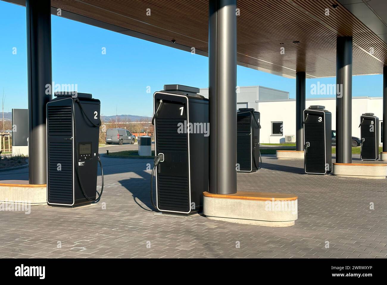 Porsche Charging Lounge Bingen am rhein, Power Charger electric vehicle ...
