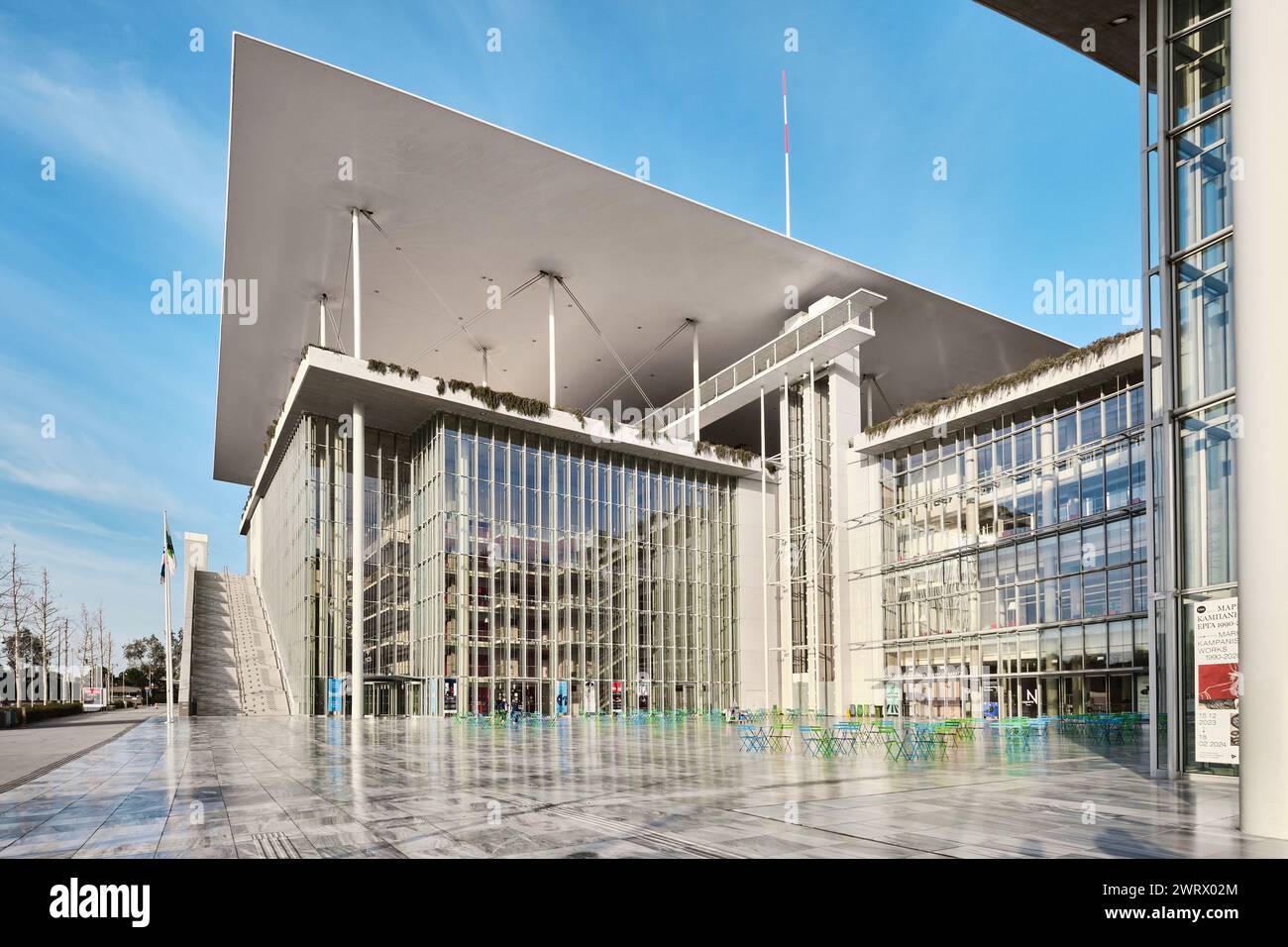 Architectural architecture column contemporary hi-res stock photography ...