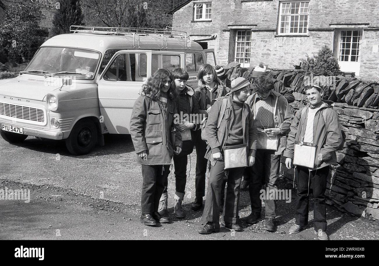 Ford transit van 70s hi-res stock photography and images - Alamy