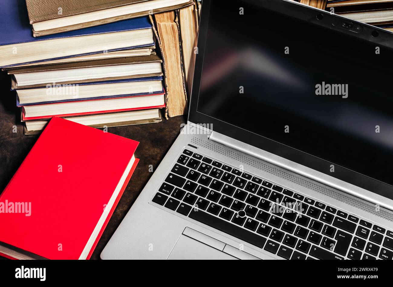 Laptop table museum hi-res stock photography and images - Alamy