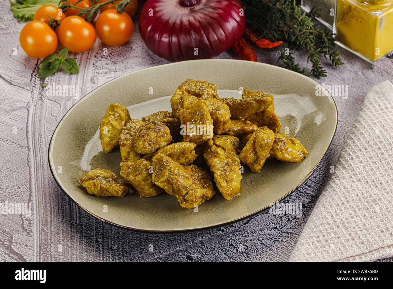 Indian cuisine curry chicken fillet with spices Stock Photo - Alamy