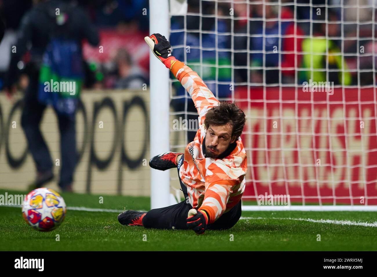 Yann sommer goalkeeper hi-res stock photography and images - Alamy