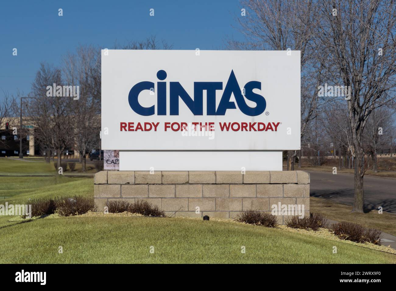 Cintas logo hi-res stock photography and images - Alamy