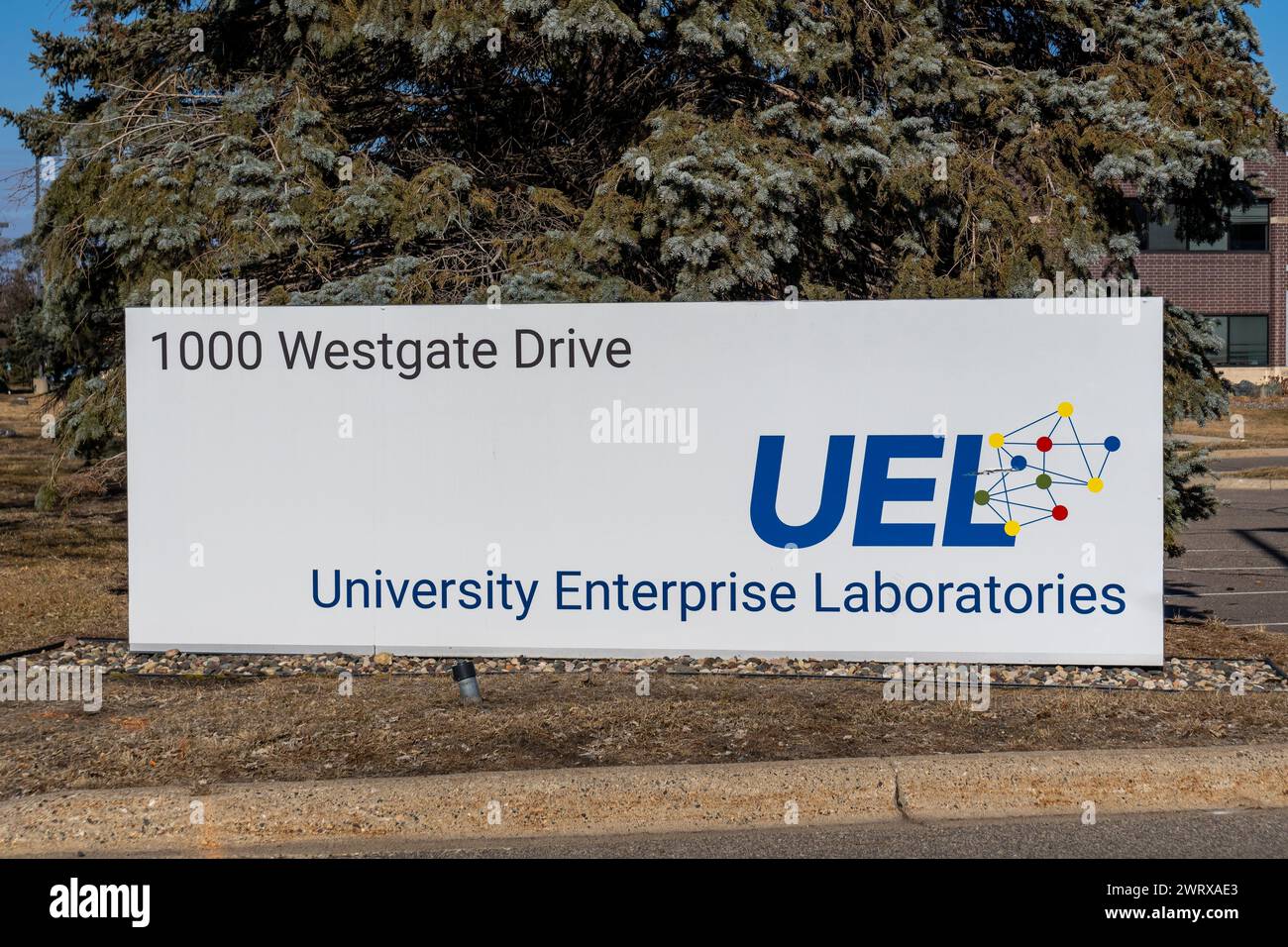 University enterprise laboratories hi-res stock photography and images ...