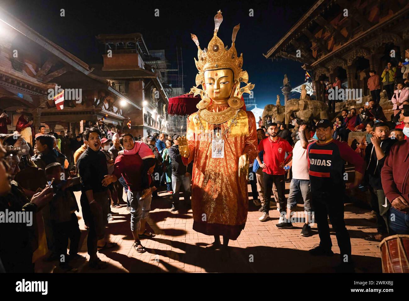 Buddhist communities hi-res stock photography and images - Alamy