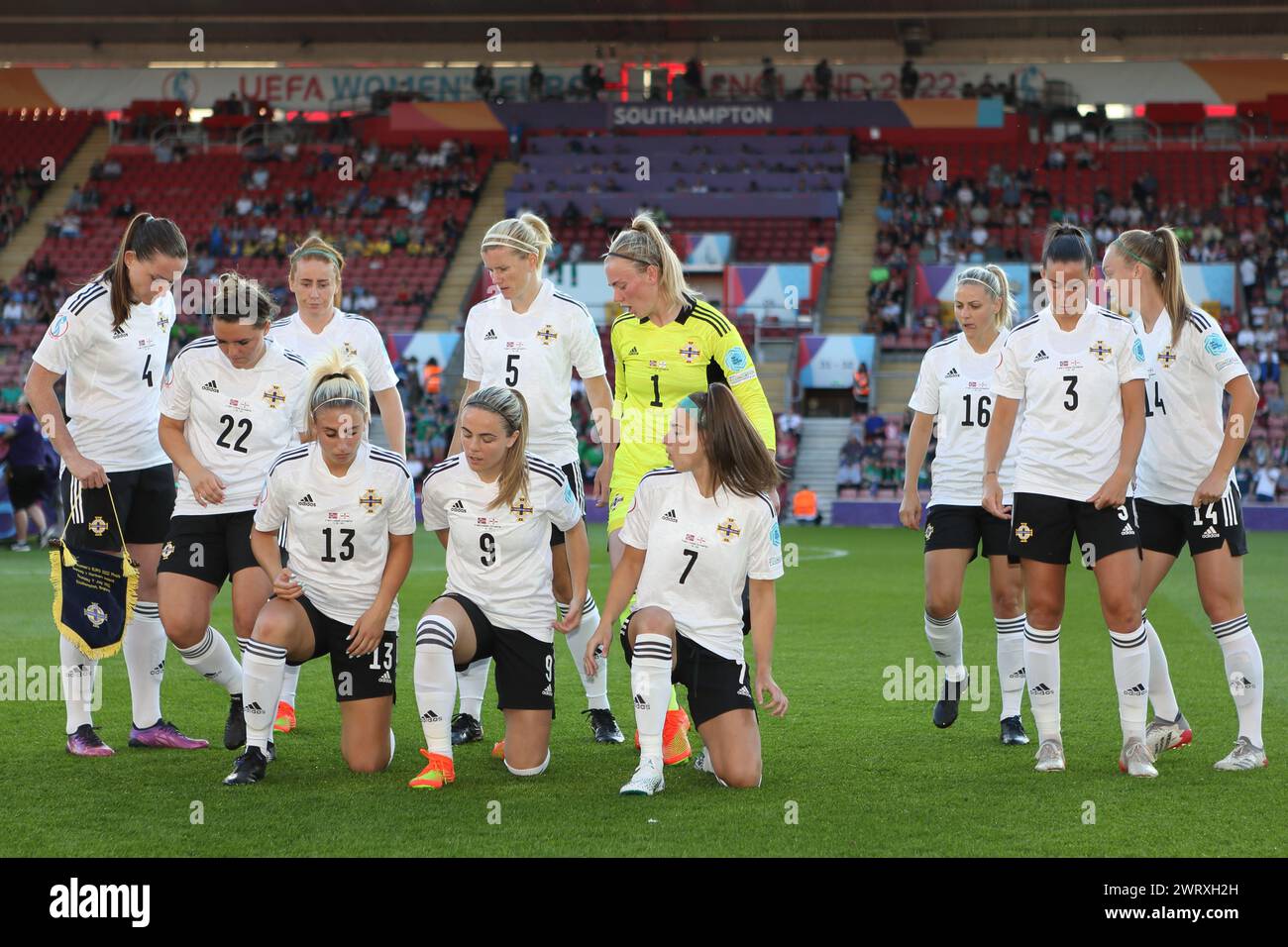 Ni football team photo hi-res stock photography and images - Alamy