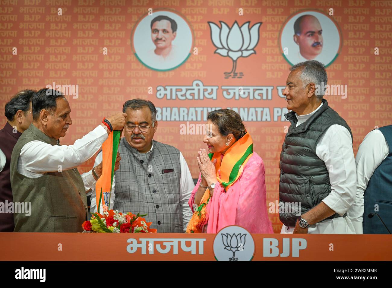 Sr singh hi-res stock photography and images - Alamy