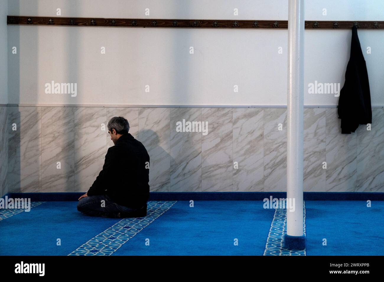 AMSTERDAM - A prayer during Ramadan at the Mevlana Mosque. ANP RAMON ...