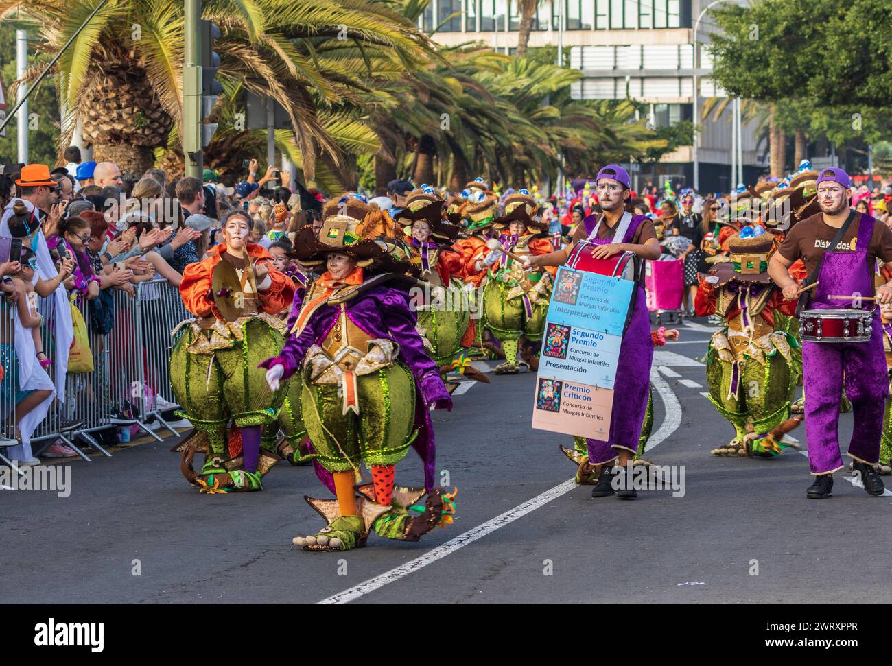 SANTA CRUZ DE TENERIFE, SPAIN - FEBRUARY 13, 2024: The Coso parade ...