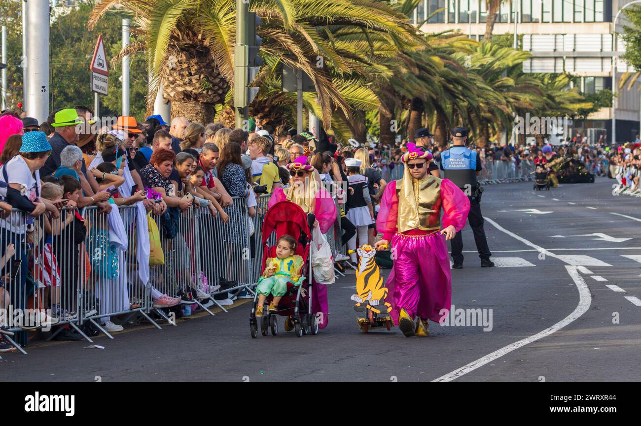 SANTA CRUZ DE TENERIFE, SPAIN - FEBRUARY 13, 2024: The Coso parade ...