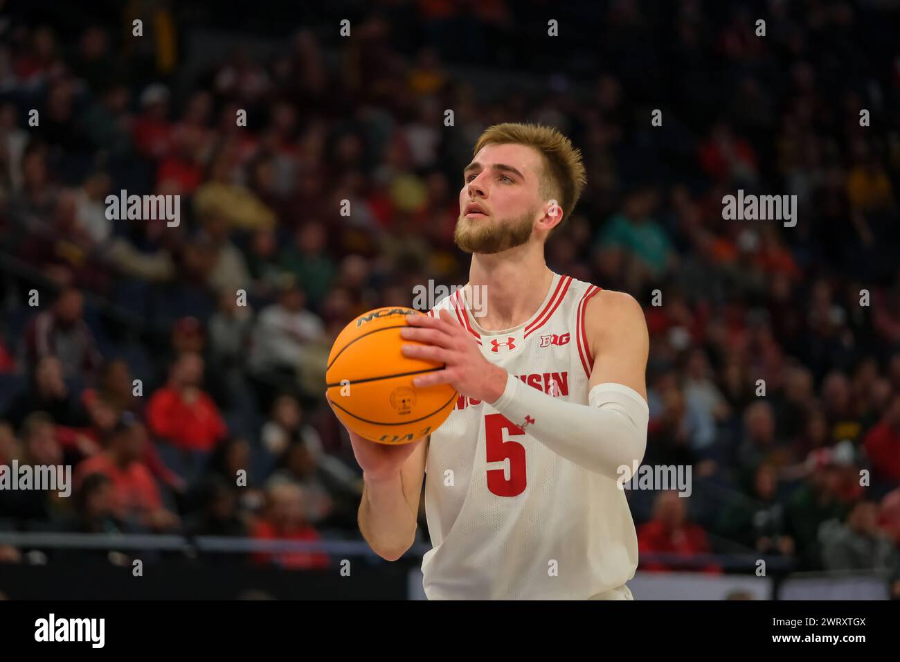 Minneapolis, Minnesota, USA. 14th Mar, 2024. Wisconsin Badgers forward ...