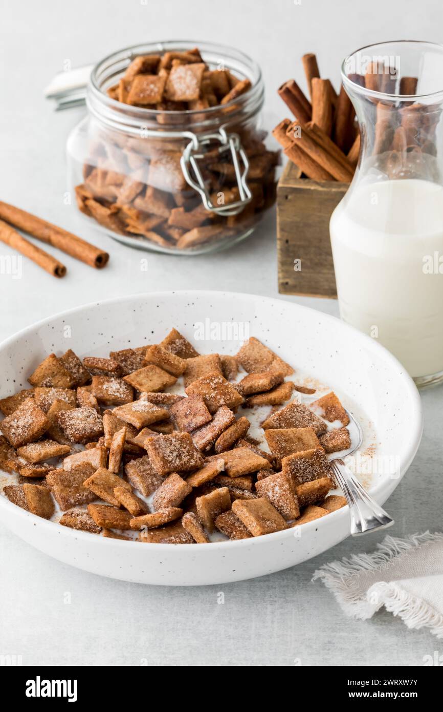 Low carb cinnamon toast crispy cereal, served with milk Stock Photo - Alamy